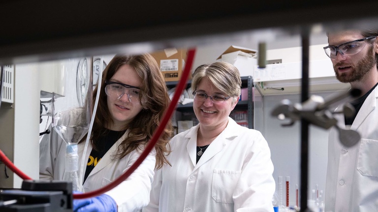 Biological & Pharmaceutical Research in CBE | College of Engineering ...